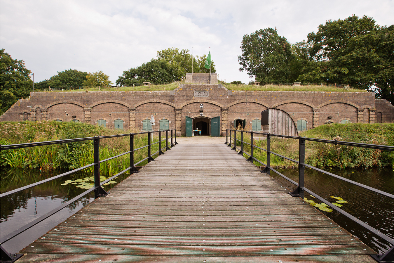 Forten van Boven online - Bekijk 33 foto's vanuit de lucht